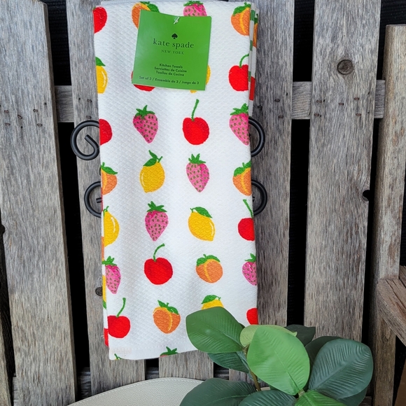 kate spade | Kitchen | Nwt Kate Spade Strawberries Lemons Cherries ...